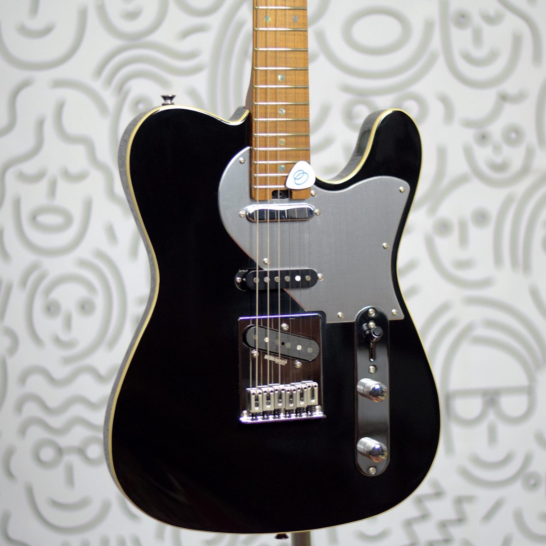 Guitarra Aria Pro II Telecaster 615 GRT Black com Bag :: Groover
